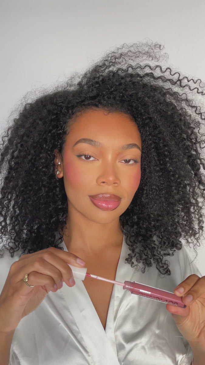 MRS. E LIPTONE – SKINGLASS